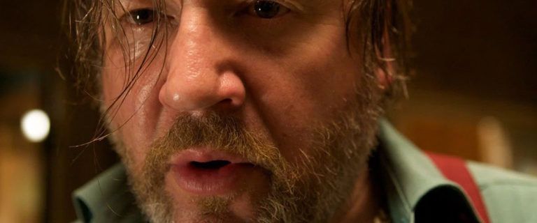 44 Inch Chest (2010) | Movie Review | Deep Focus Review