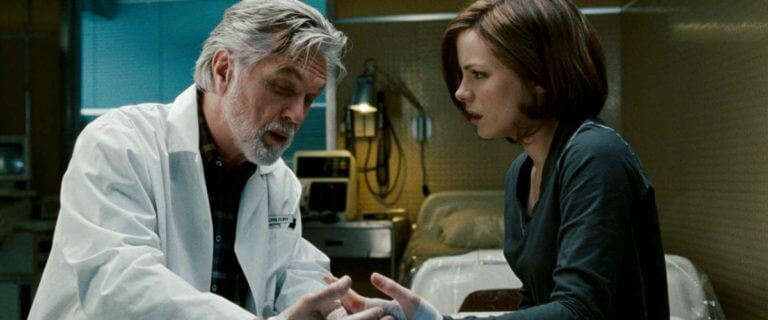 Whiteout (2009) | Movie Review | Deep Focus Review