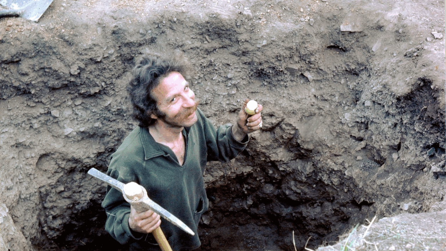 Commune (2005) | Movie Review | Deep Focus Review